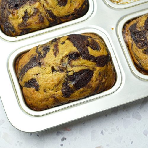 Mini Chocolate Swirl Banana Bread Loaves - Jaja Bakes - jajabakes.com