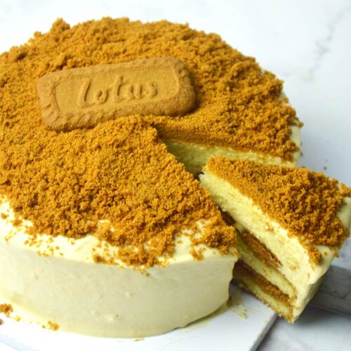 Biscoff Layer Cake - Jaja Bakes - jajabakes.com