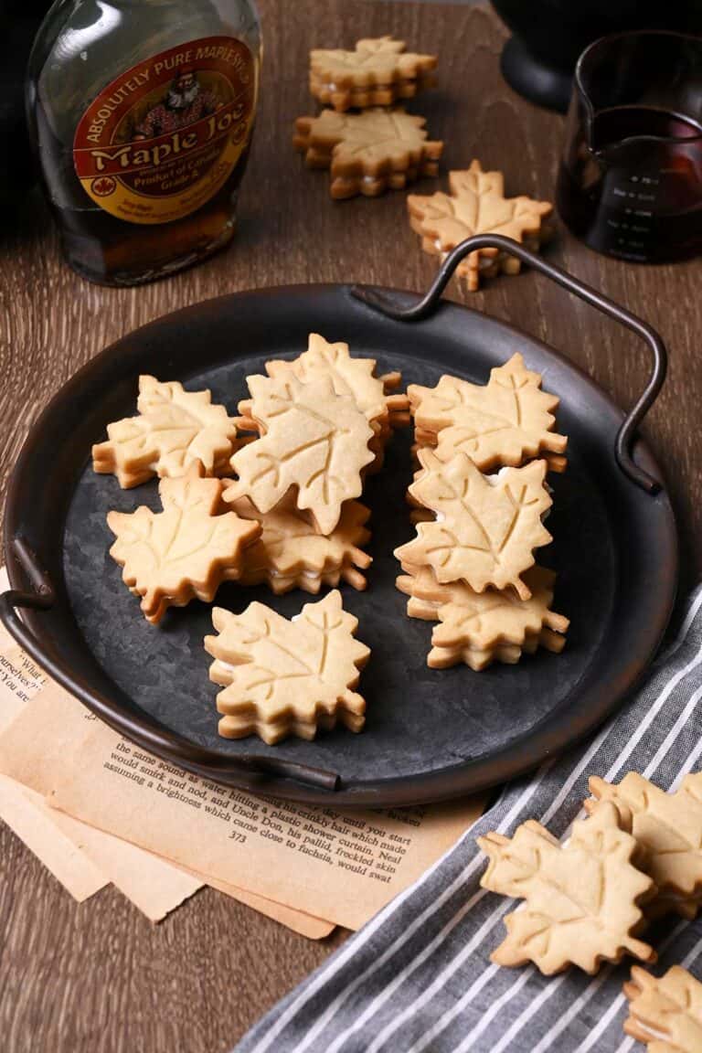 Maple Leaf Sandwich Cookies - Jaja Bakes