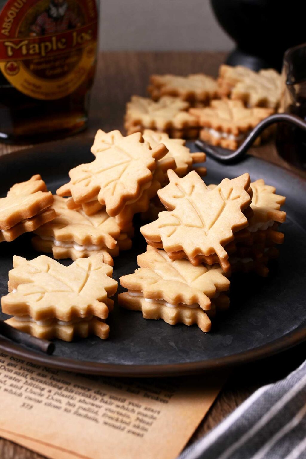 Maple Leaf Sandwich Cookies - Jaja Bakes