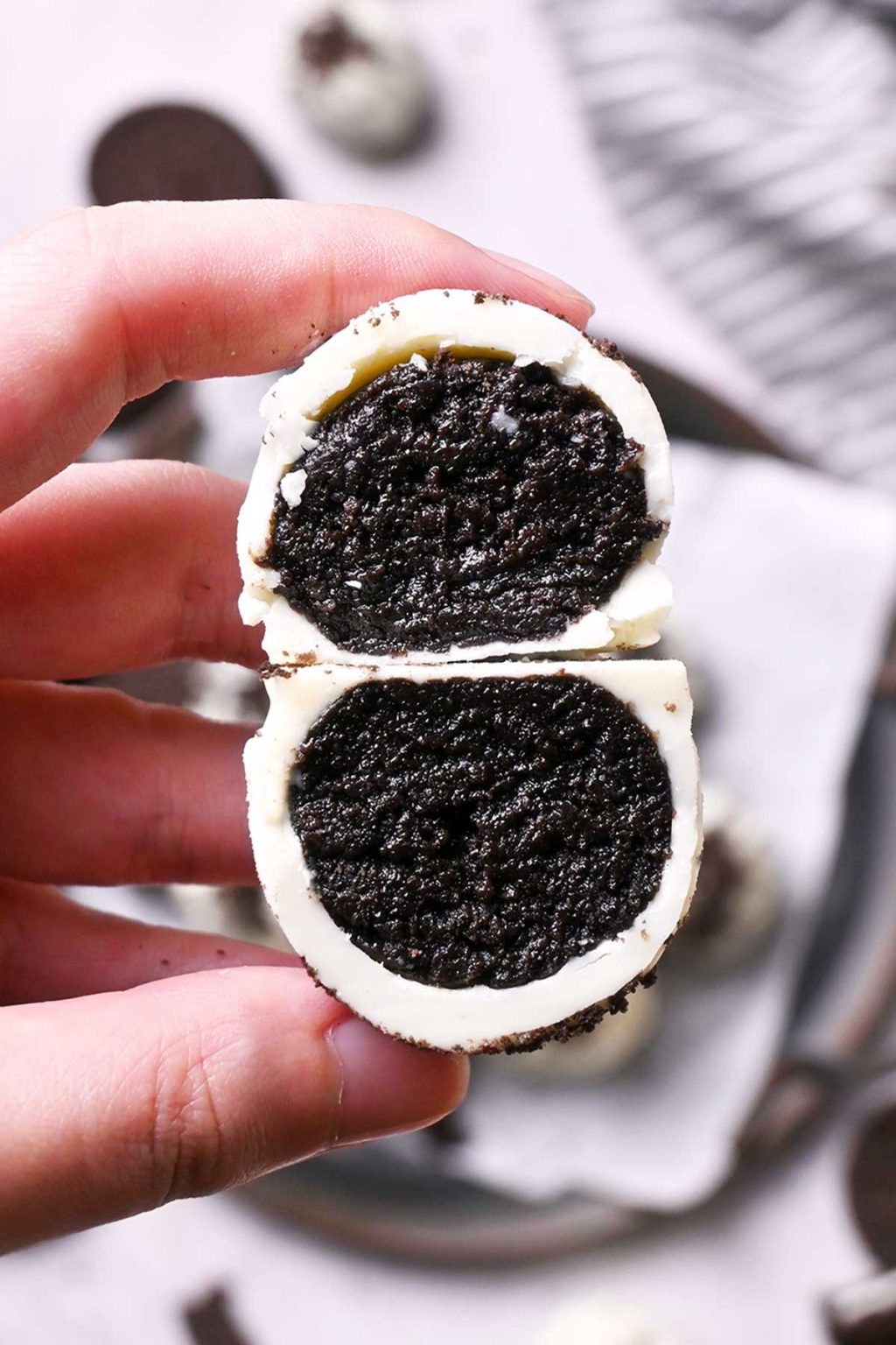 Oreo Truffles (Oreo Balls) - Jaja Bakes