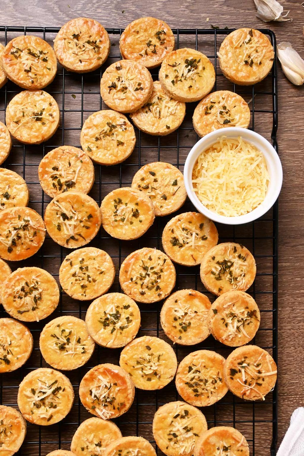 Garlic Cheese Cookies - Jaja Bakes
